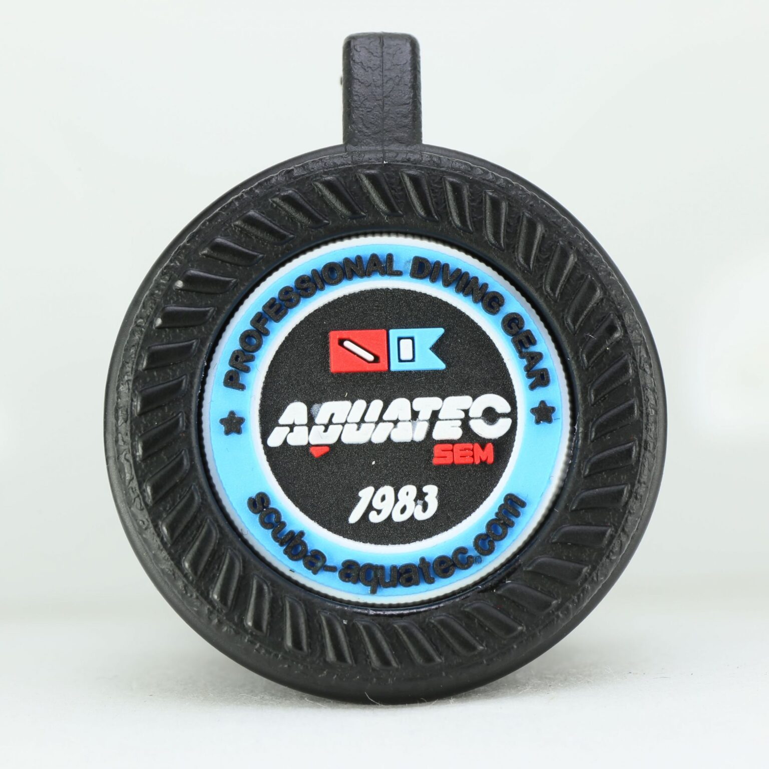 Aquatec LED-3200 LED Scuba Light – Scuba Diving Shop in Singapore